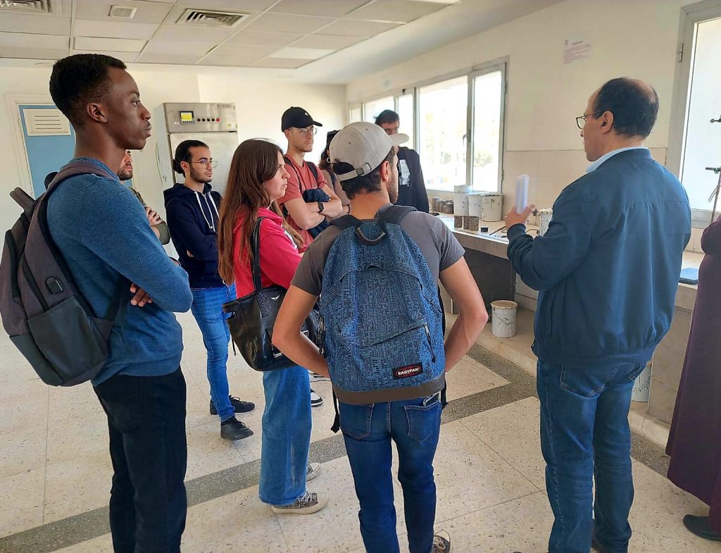 Visite des laboratoires géotechniques LPEE Casablanca - Ecole ...