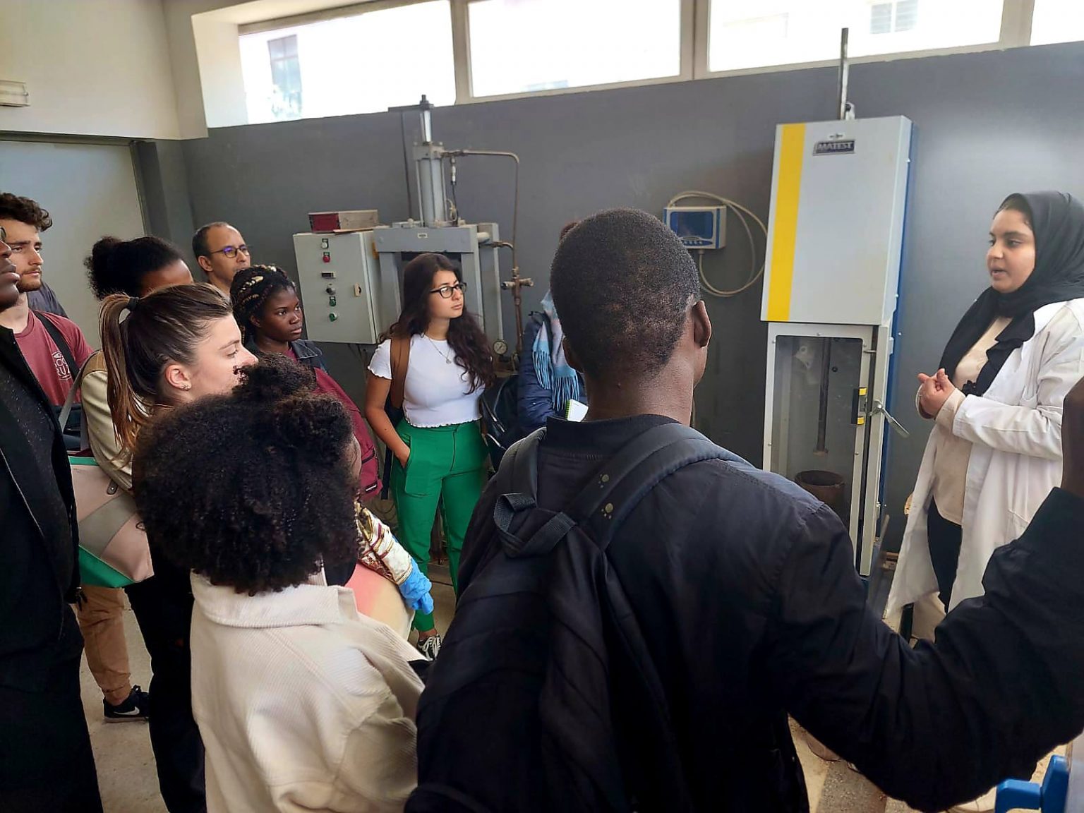 Visite des laboratoires géotechniques LPEE Casablanca - Ecole ...